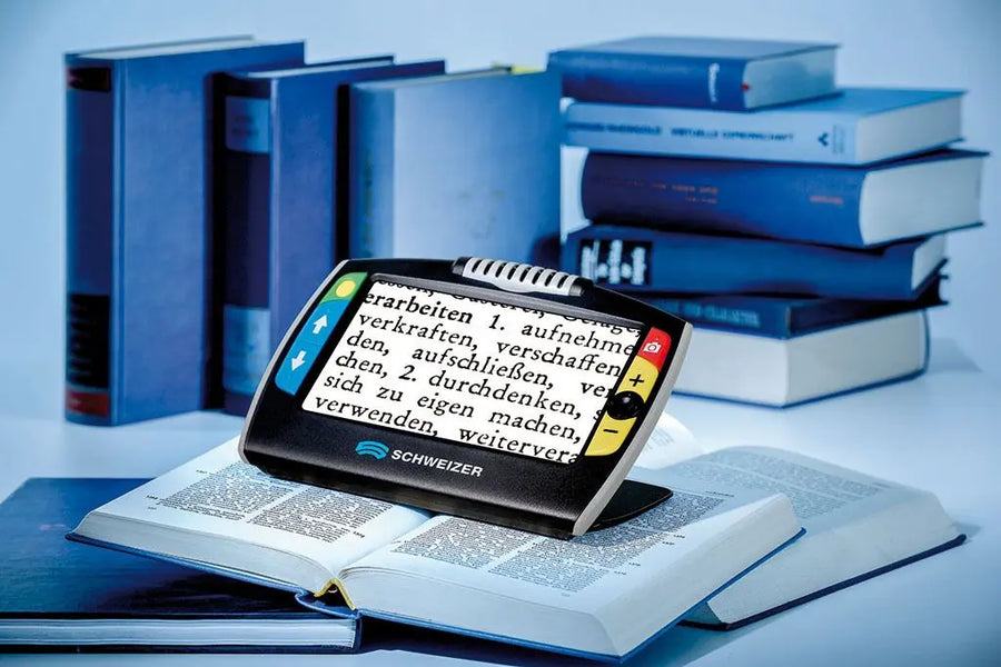 Elektronische Lupe eMag 70 HD mit 7-Zoll-Display von SCHWEIZER Optik ...