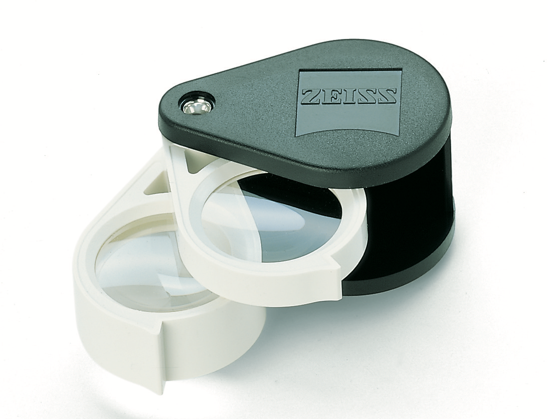Double folding magnifier D36 (D 12 + 24, 9X) by ZEISS – VisiAid ...